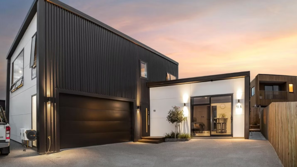 ModBox Queenstown Limited | Family Home and Flat – PLACE